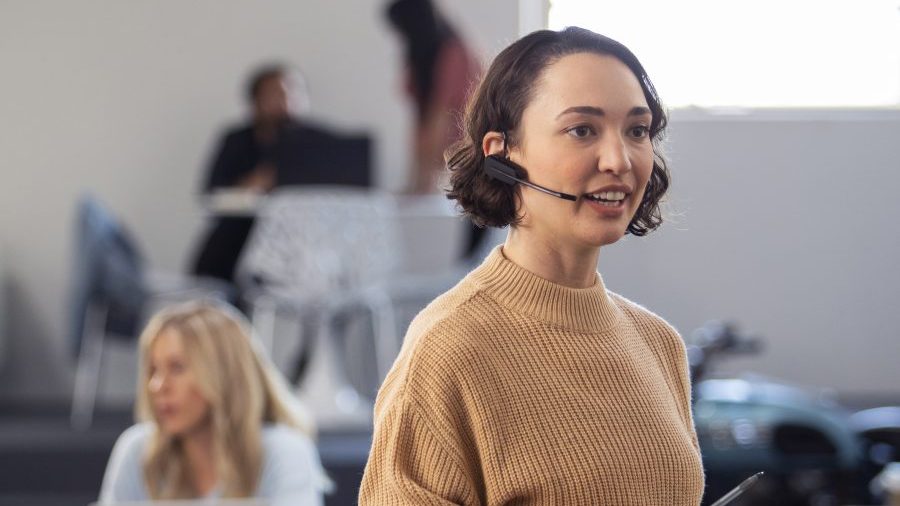 Poly introduces the next generation of Savi Wireless Headsets ...